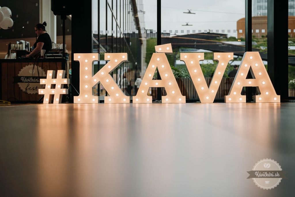 Kaviareň Gavalier: Šarmantnosť v Banskej Štiavnici ešte nevymrela ...