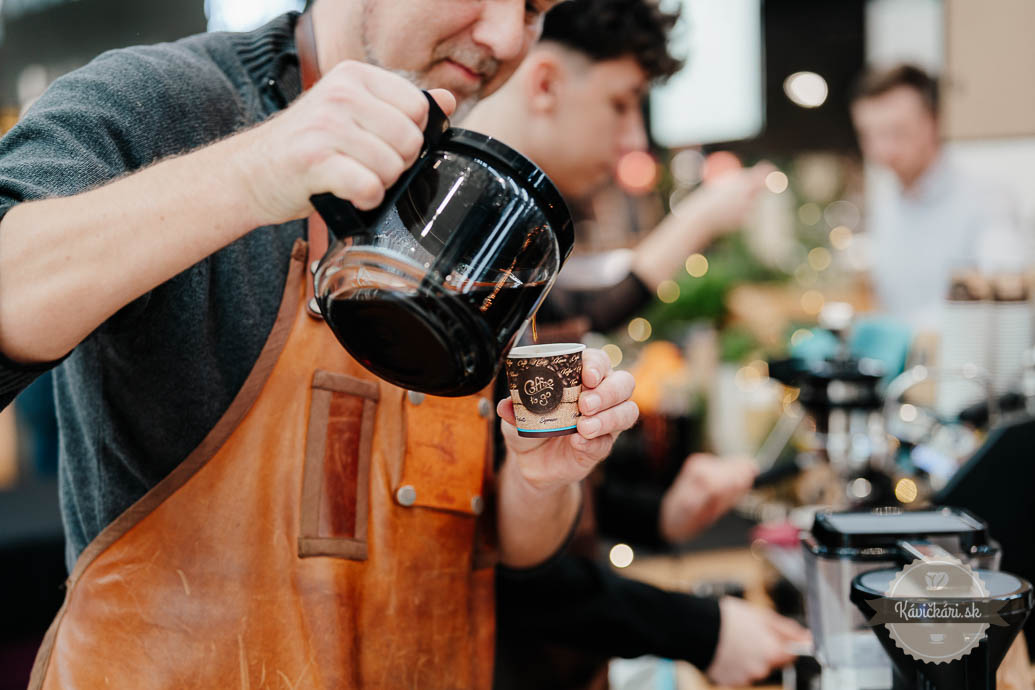 Fermentovaná káva, matcha i nealko gin. Kávový festival v Bratislave ...